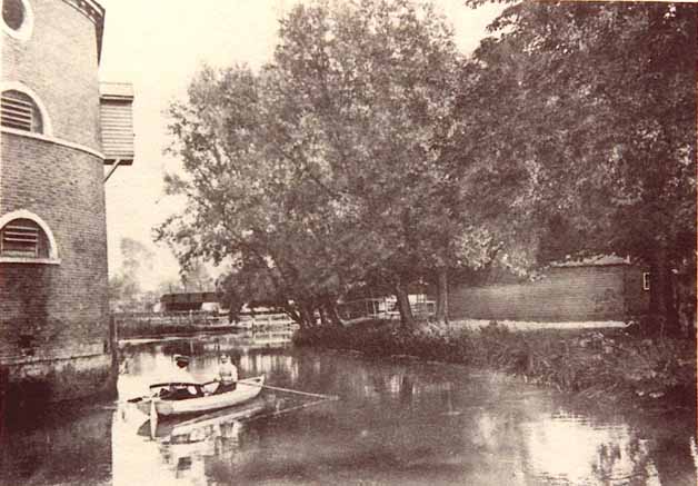 Quay Lane - Sudbury Photo Archive